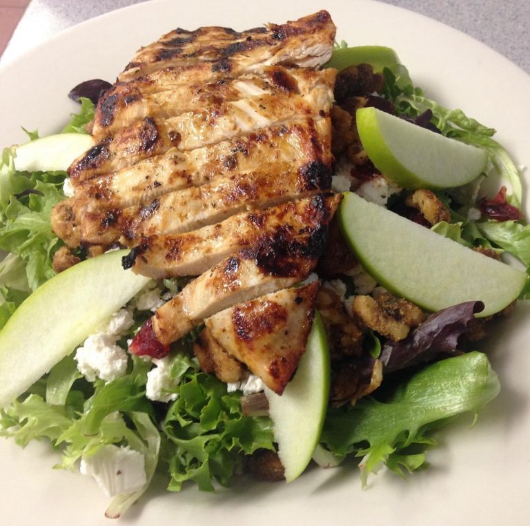 Papa Z's Restaurant & Pizza | Family Owned | Weekly Dinner Specials